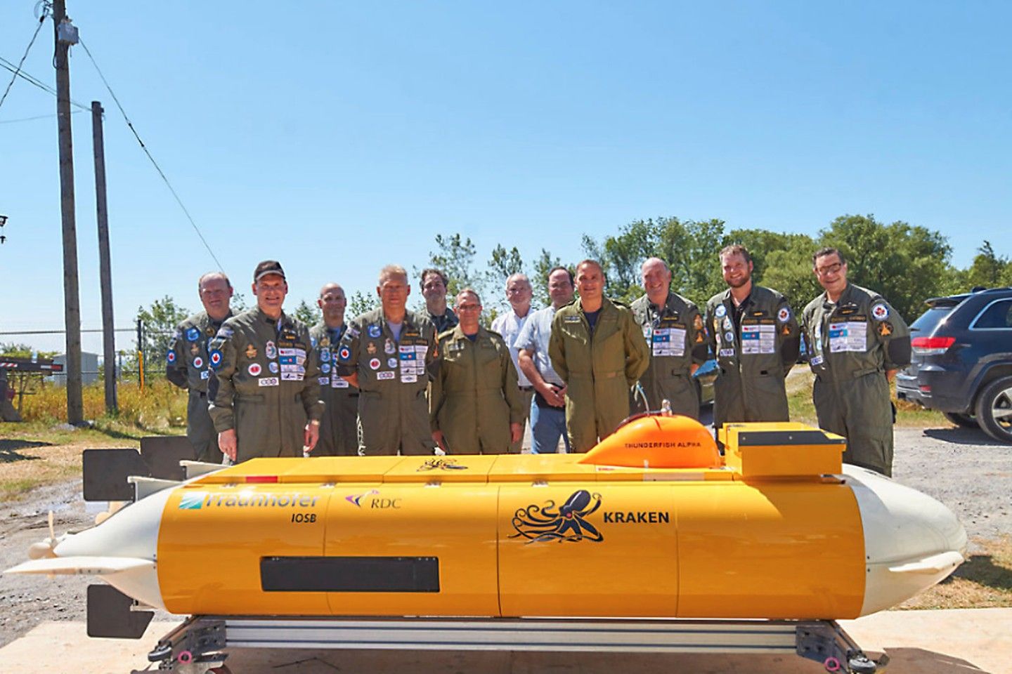 Deep Diving AUV for Exploration (DEDAVE) Deep Diving AUV for Exploration (DEDAVE)